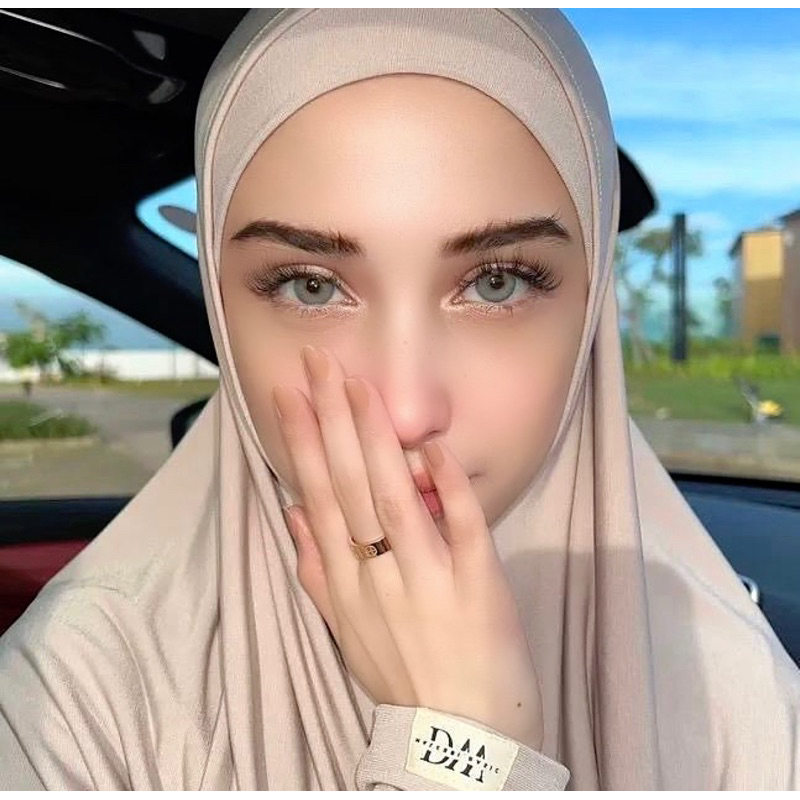 Jual Softlens Arabian Look Moon Grey by Blur Magic Normal, Minus -0.50 ...
