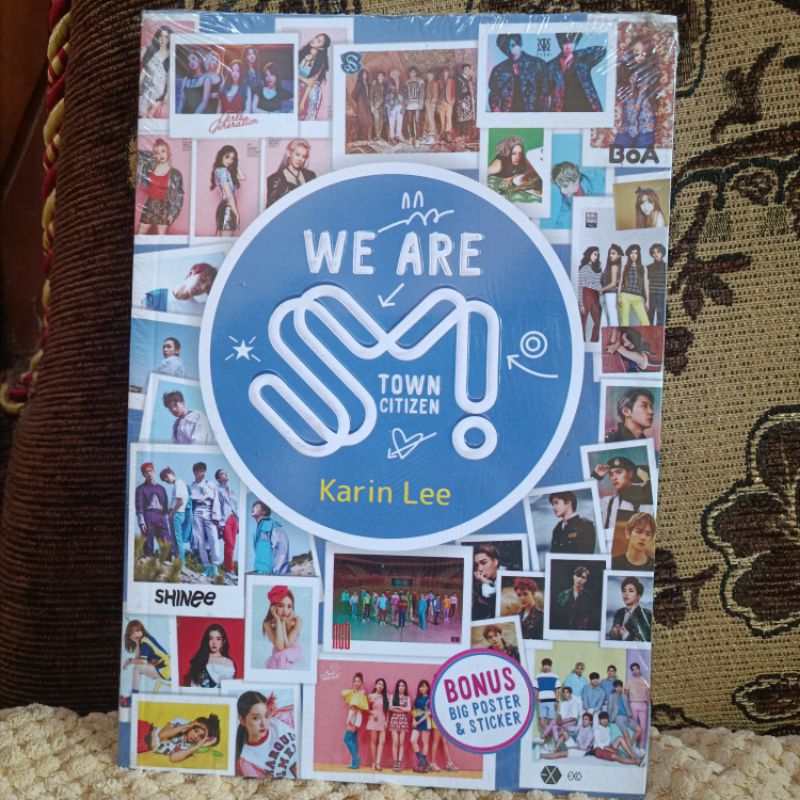 Jual Buku We Are SM Town Citizen karya Karin Lee, BONUS BIG POSTER ...