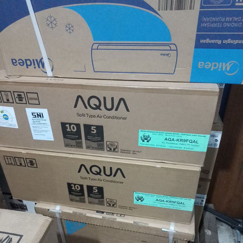 Jual AC Aqua 1/2 PK | Shopee Indonesia
