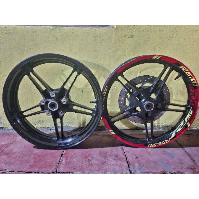 Jual Velg depan belakang yamaha r15 v2 ksongan hanya velg saja | Shopee ...