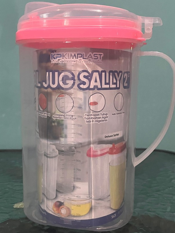 Jual Botol Minyak 2 L Jug Sally 2L dengan Tutup Merah dan Pegangan ...