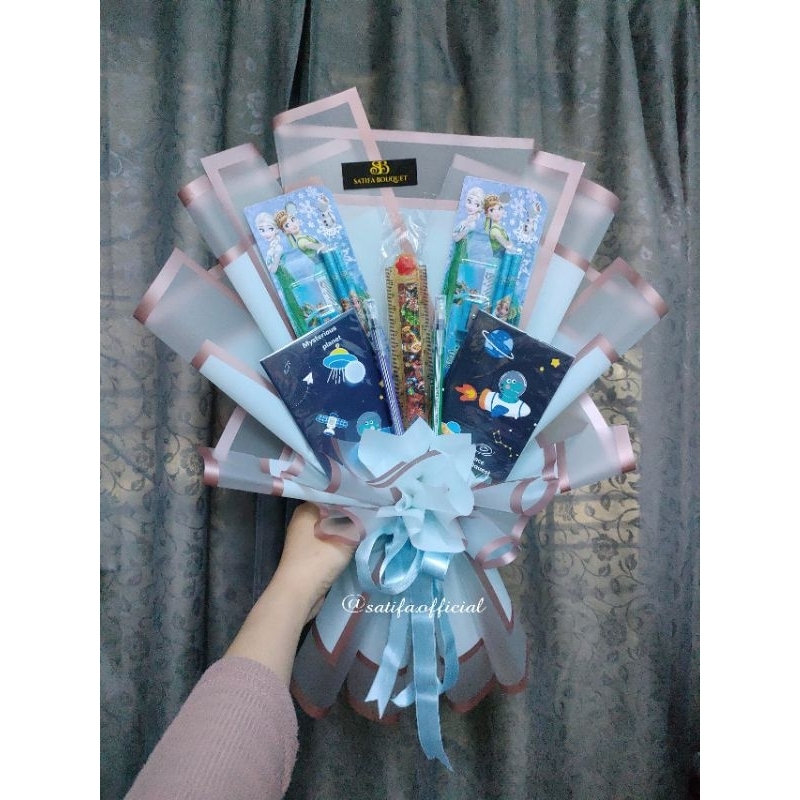 Jual (READY STOCK) Buket Hari Guru / Bouquet Pulpen Tipe-X Joyko Bunga ...