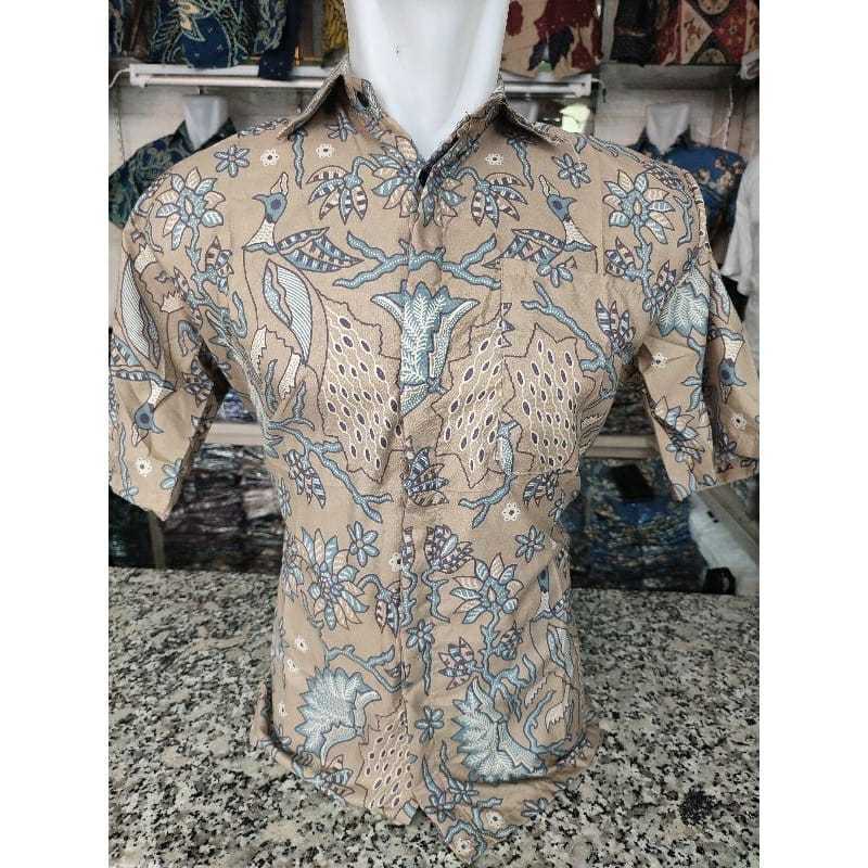 Jual KEMEJA BATIK MOTIF KEMBANG KREAM UKURAN M L XL XXL | Shopee Indonesia