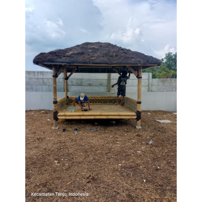 Jual Gazebo bambu ukuran 3x2,5m atap ijuk rembesan, modern dan ...