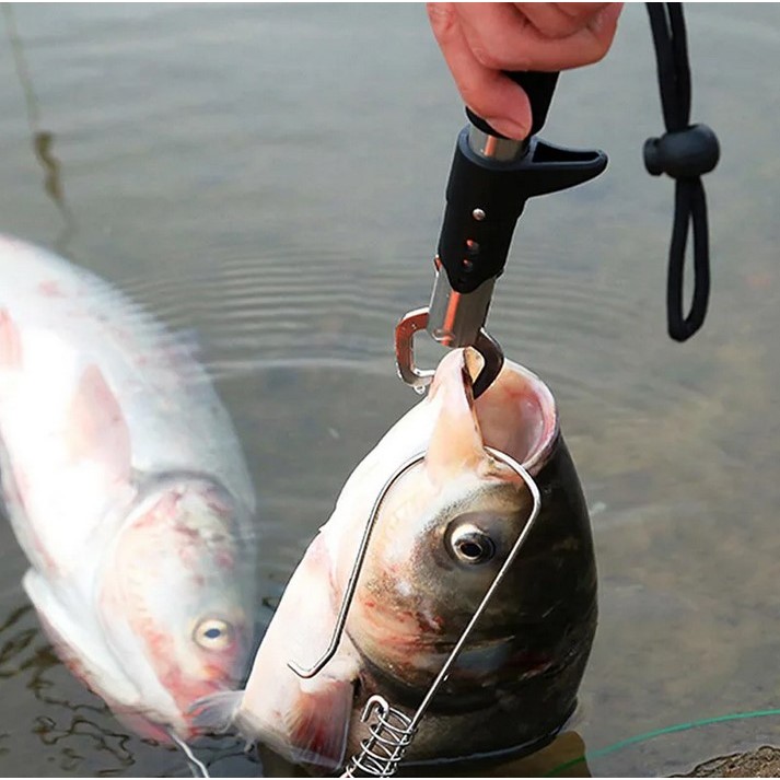 Jual TaffSPORT Fishing Gripper Tool Equipment Fish Lip Pancing Portable ...