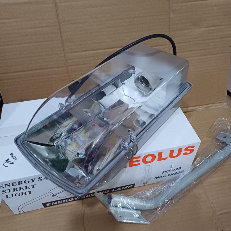 Jual kap lampu jalan pju || kap lampu penerangan jalan umum fitting keramik e27 | Shopee Indonesia