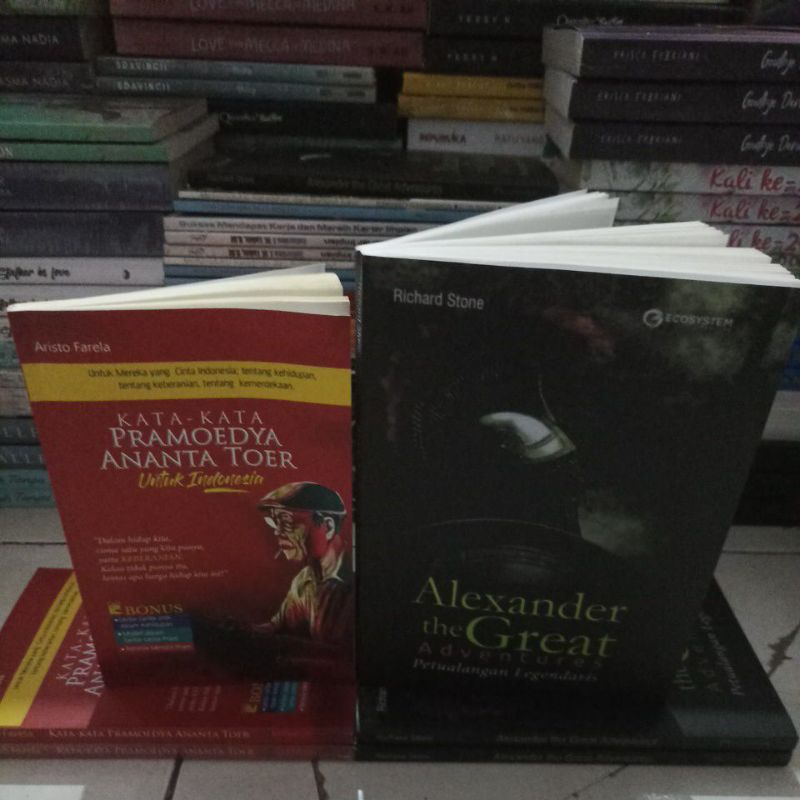 Jual BUKU SASTRA BACAAN MEMOAR SEJARAH 1 PAKET 2 BUKU / KATA KATA PRAMOEDYA ANANTA TOER UNTUK ...