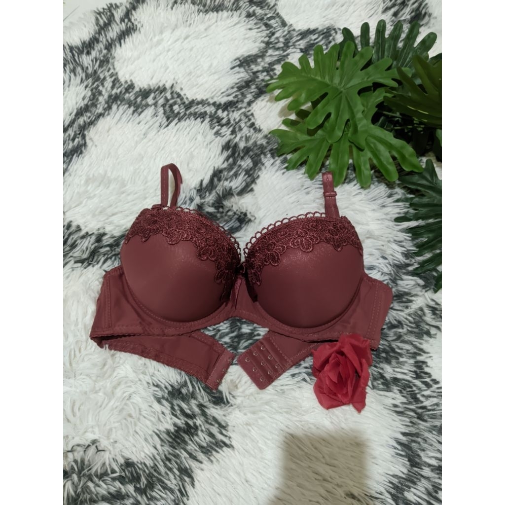 Jual Bh Bra Cantik bh Wanita Dewasa Kawat Busa Tebal Kancing 3 + Renda ...