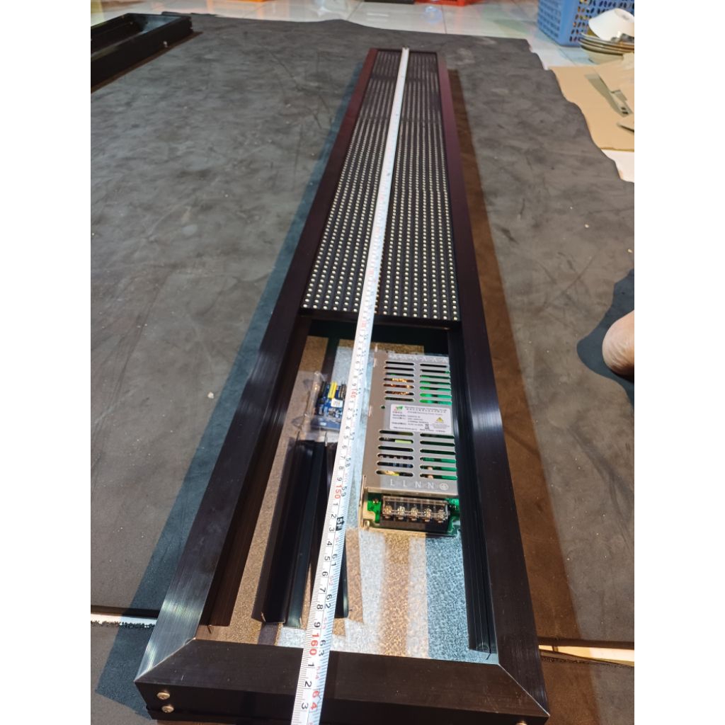 Jual frame running text ukuran 160cm bahan aluminium coklat tua ...