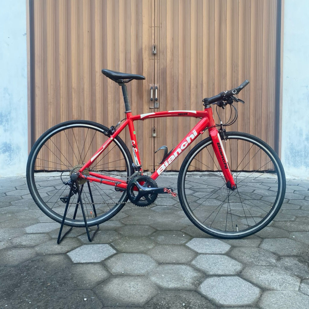 Jual Roadbike BIANCHI NIRONE 7 sepeda hybrid impor groupset sora ...
