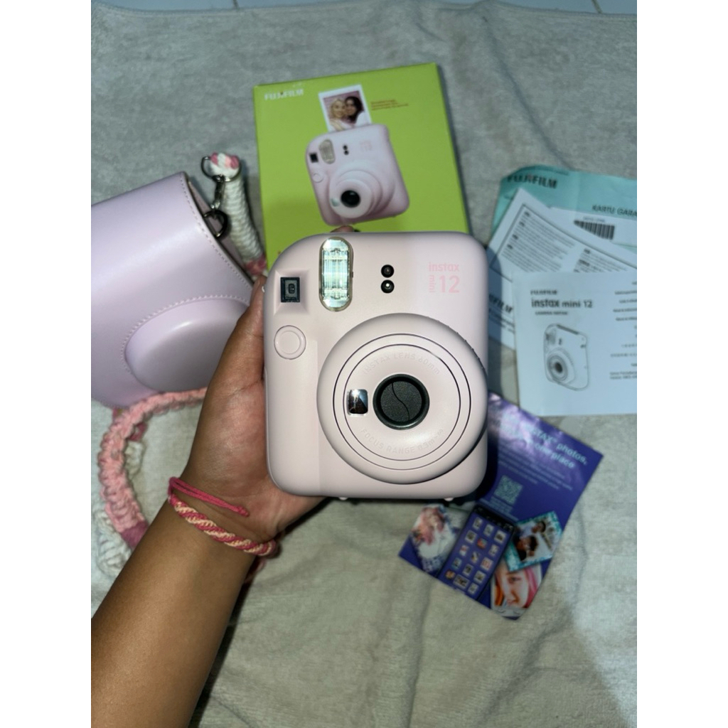 Jual Instax mini 12 second | Shopee Indonesia