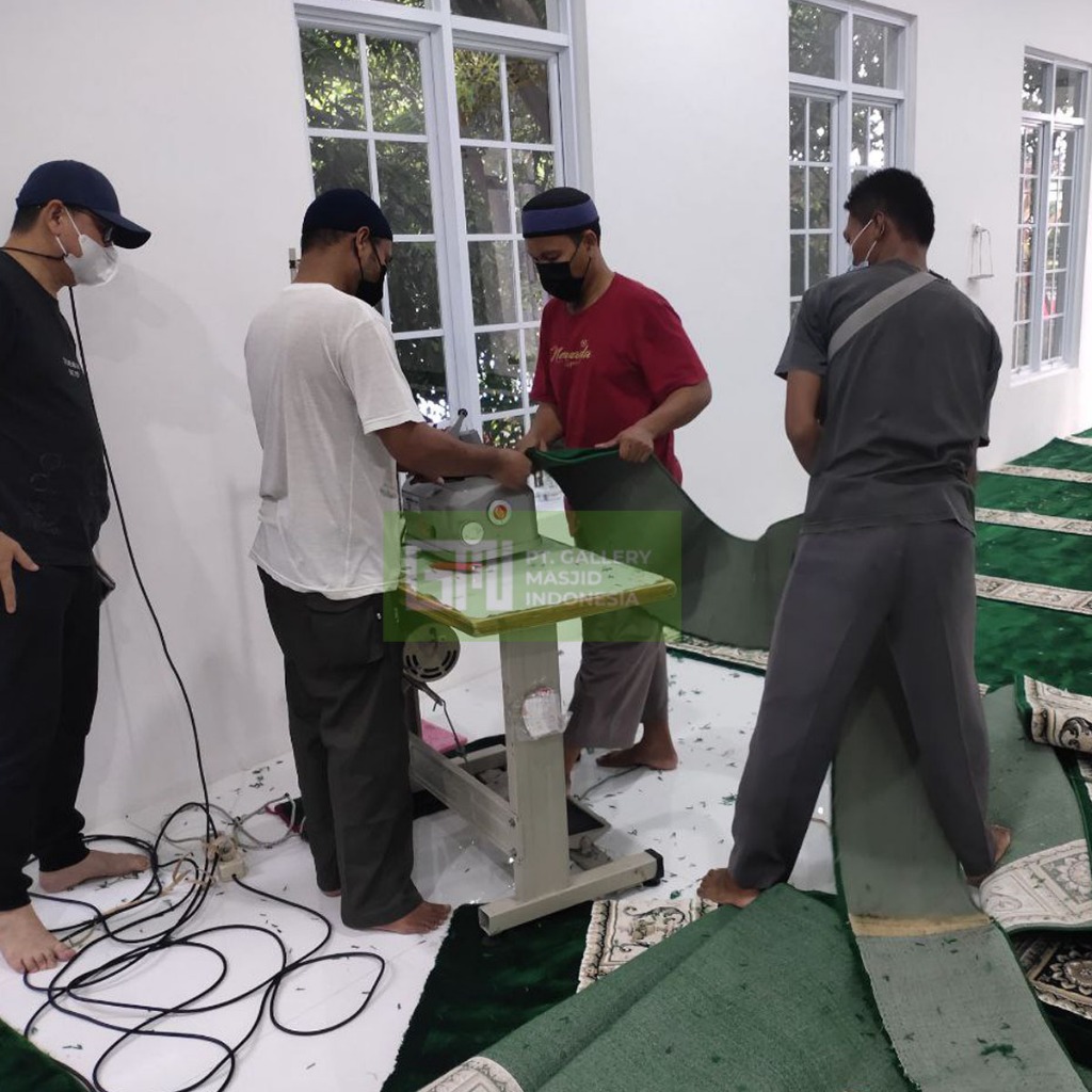 Jual PT GMI - Obras Atau Sambung Karpet Masjid / Meteran | Shopee Indonesia
