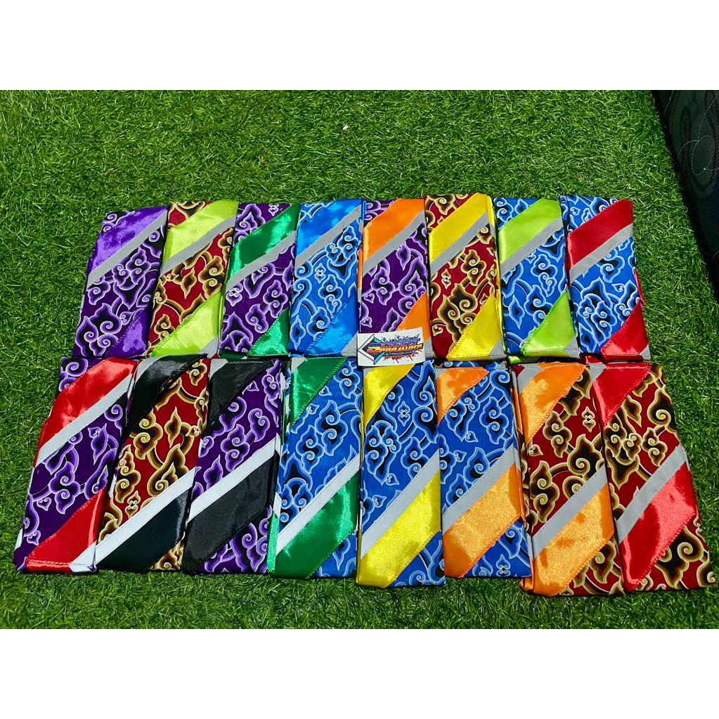 Jual SCRAF PRAMUKA MEGAMENDUNG WARNA | Shopee Indonesia