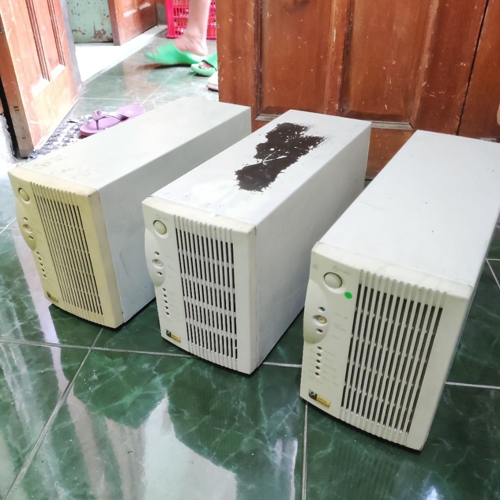 Jual UPS VEKTOR ABLEREX MODEL MS/ML+1000 UPS 1000VA 700W UPS ONLINE ...