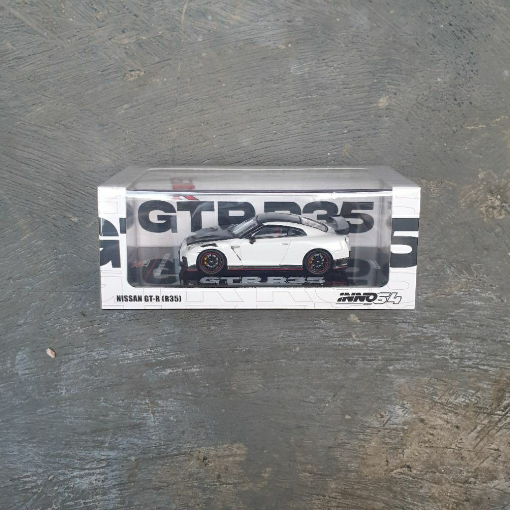 Jual Inno 64 Inno64 Nissan GTR R35 Nismo White | Shopee Indonesia
