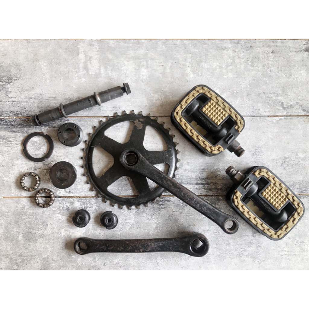 Jual Crank BB Pedal Copotan Sepeda phoenix 26 inch Crank sepeda bekas ...