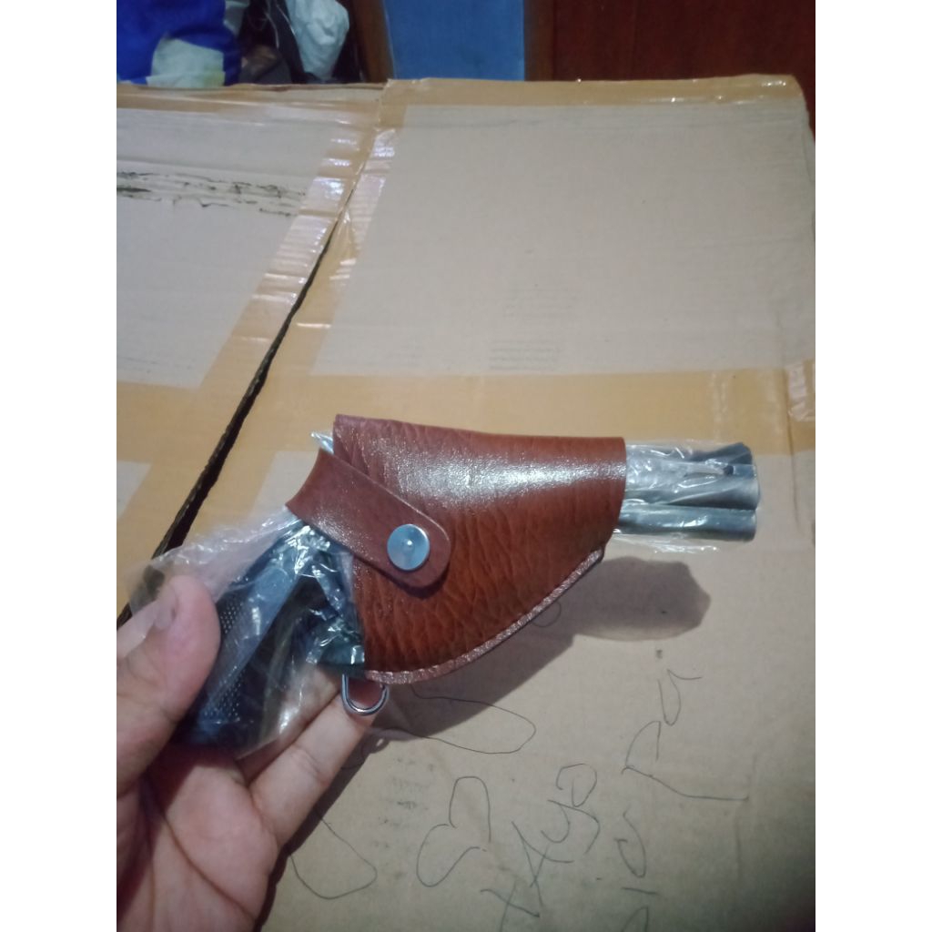 Jual Korek Api Gas Pistol Revolver / Korek Api Bara Model Pistol ...