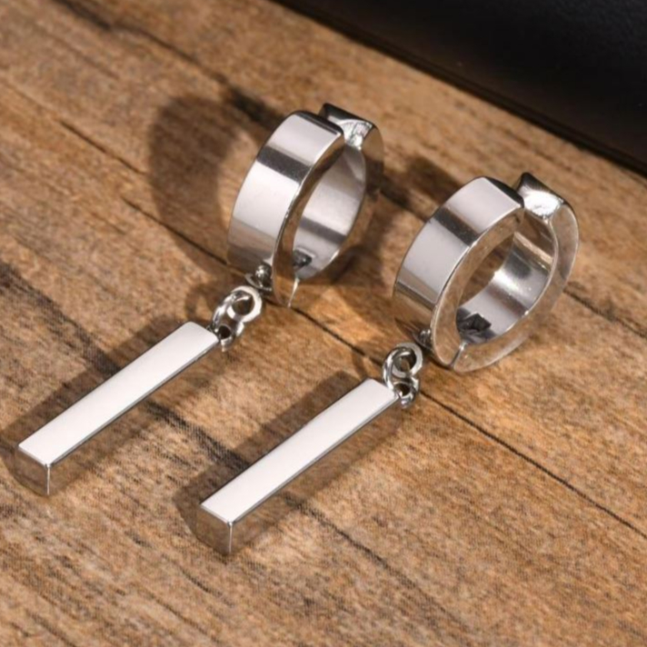 Jual Anting Jepit Titanium Model Kotak panjang Pria Dan Wanita Anting ...