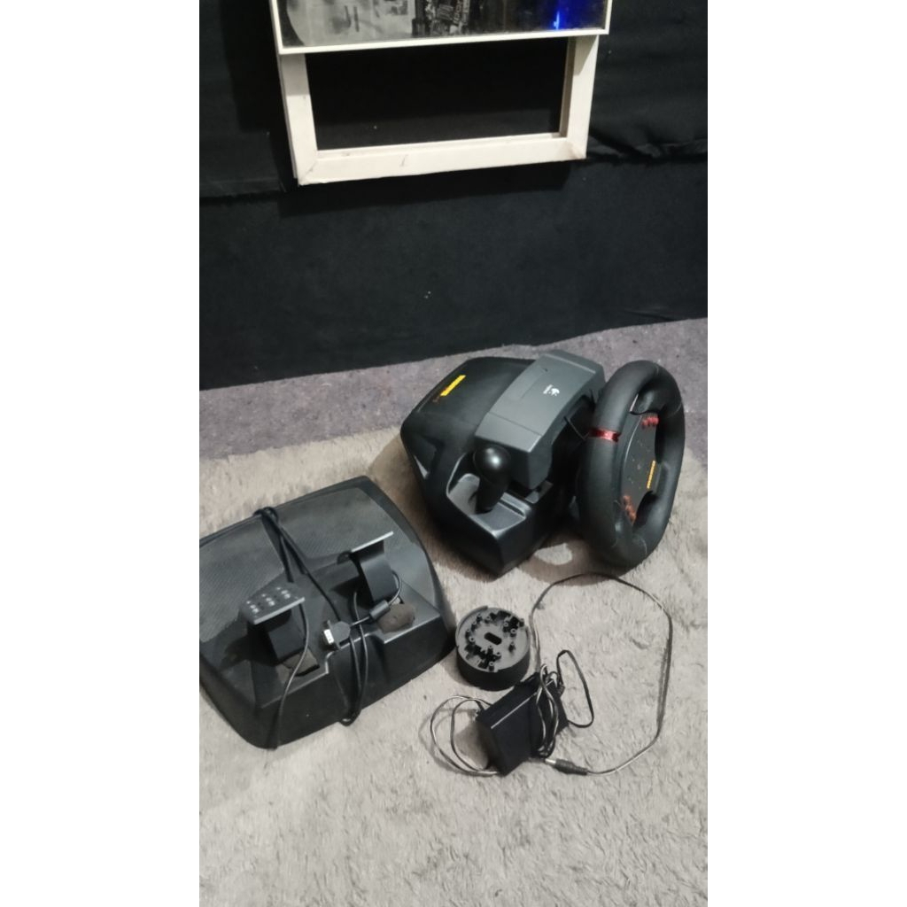 Jual Logitech Momo Wheel | Shopee Indonesia