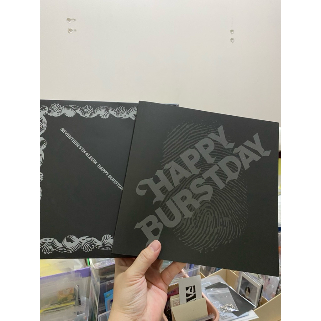 Jual SEVENTEEN HAPPY BURSTDAY — NEW ESCAPE OFFICIAL PHOTOBOOK | Shopee Indonesia