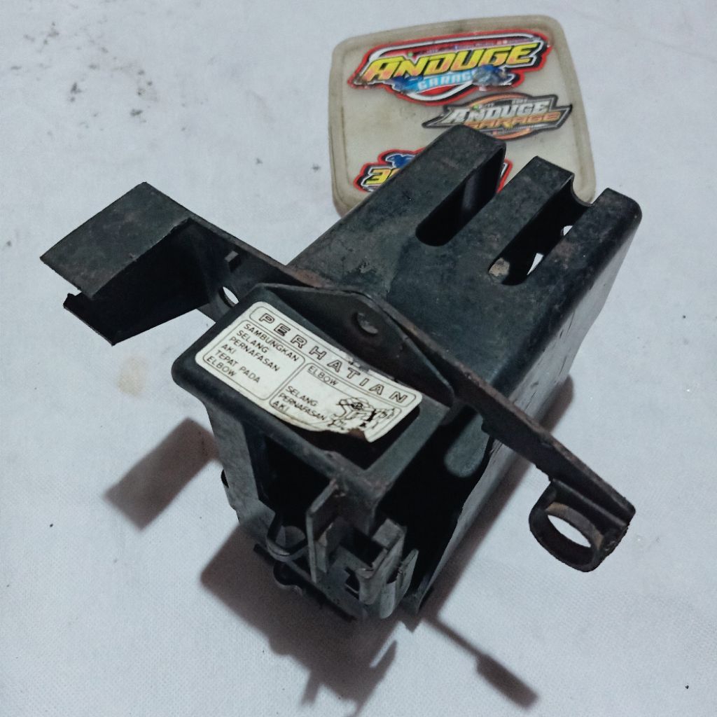 Jual wadah tempat box aki accu Honda Astrea grand impressa legenda ...