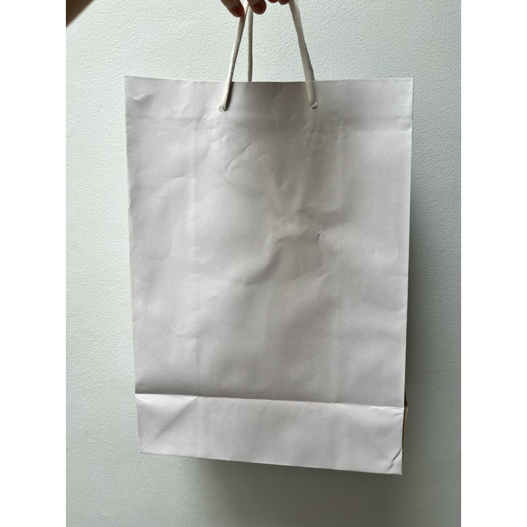Jual paper bag ukuran box sedang | Shopee Indonesia
