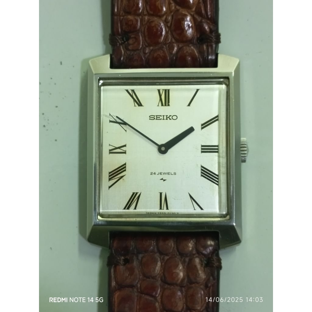 Jual Jam Vintage SEIKO CHARIOT Tank Romans Indeks Mesin Manual wound ...