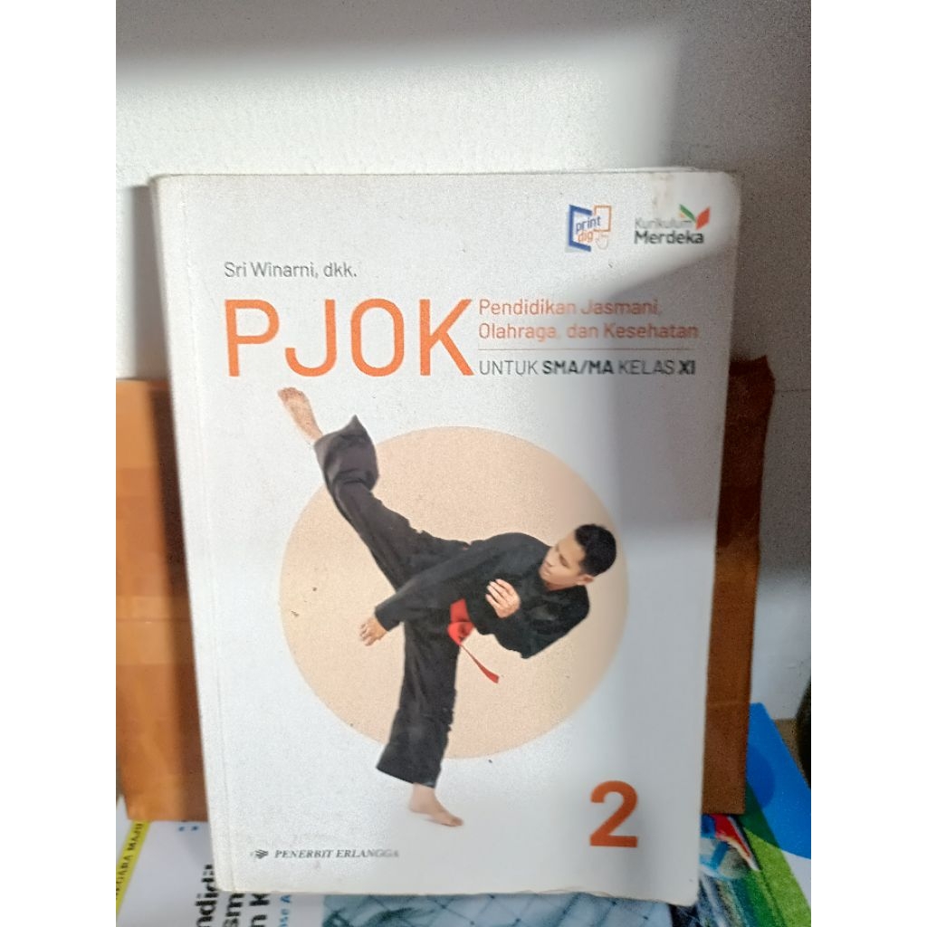 Jual buku PJOK pendidikan jasmani olahraga dan kesehatan untuk SMA ...