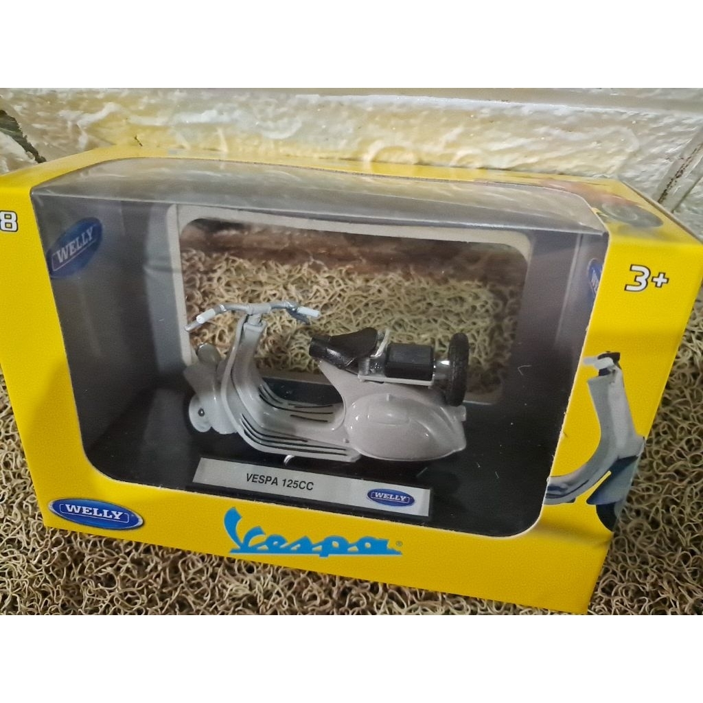 Jual Diecast Miniatur Motor Vespa classic dougles douglas dougless 125 ...