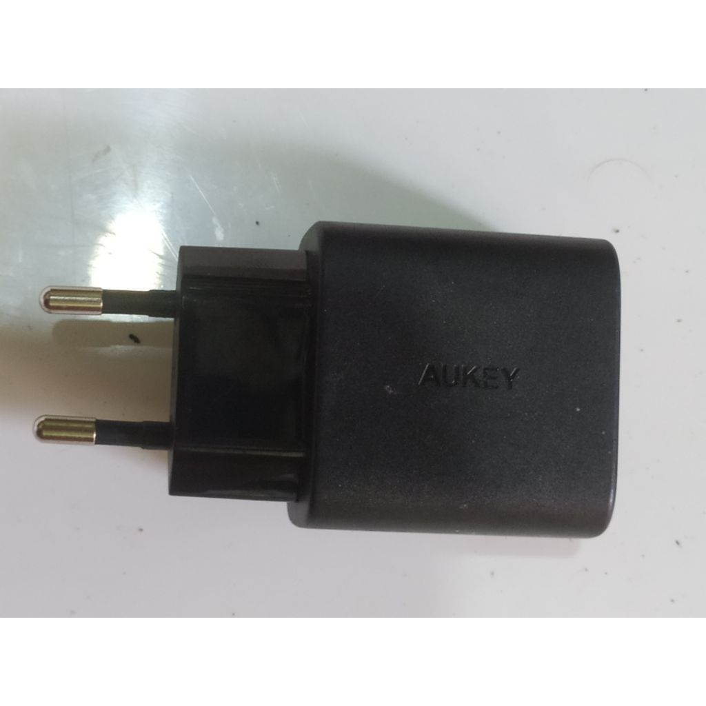 Jual pala cas aukey tipe c bekas | Shopee Indonesia