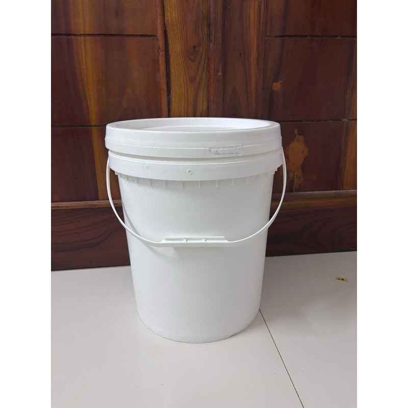 Jual ember putih polos 25 kg multiguna | Shopee Indonesia