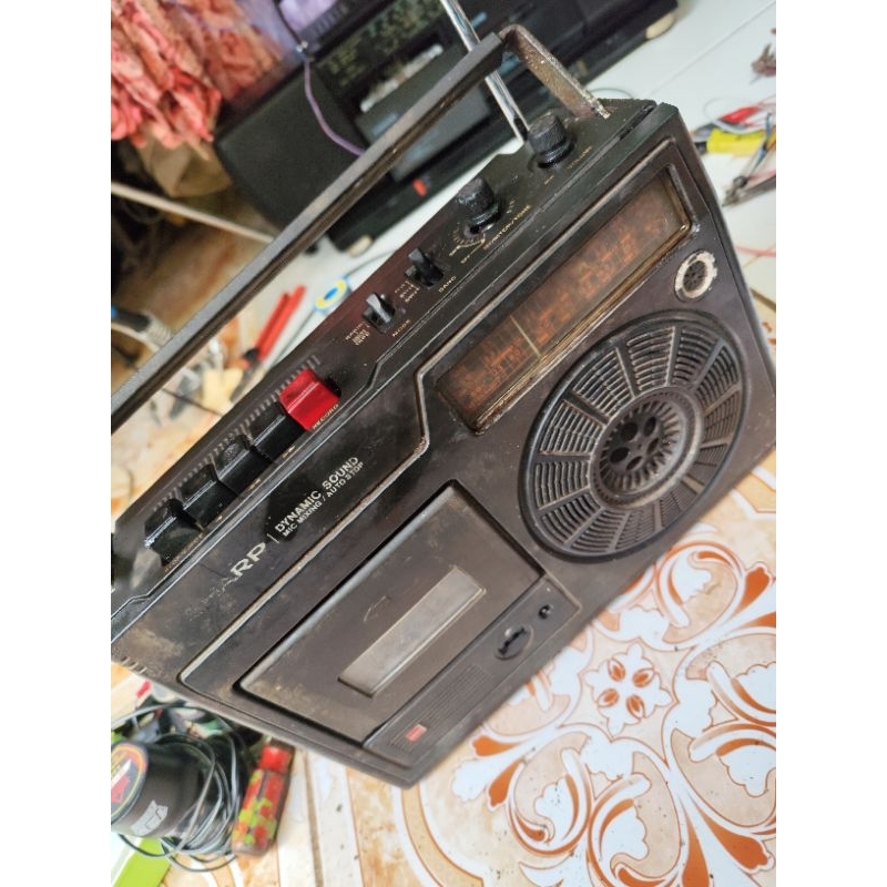 Jual Radio Tipe Sharp GF-1693X Jadul Antik Vintage Sesepuh Menawan Hati ...