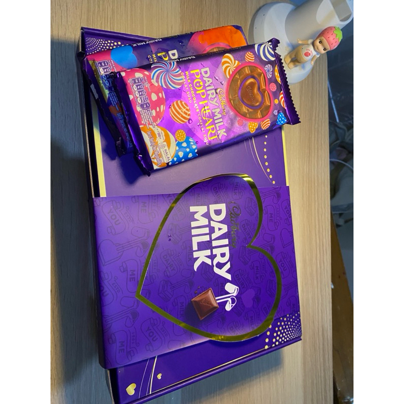 Jual BOX VALENTINE DAIRY MILK LIMITED EDITION!! | Shopee Indonesia