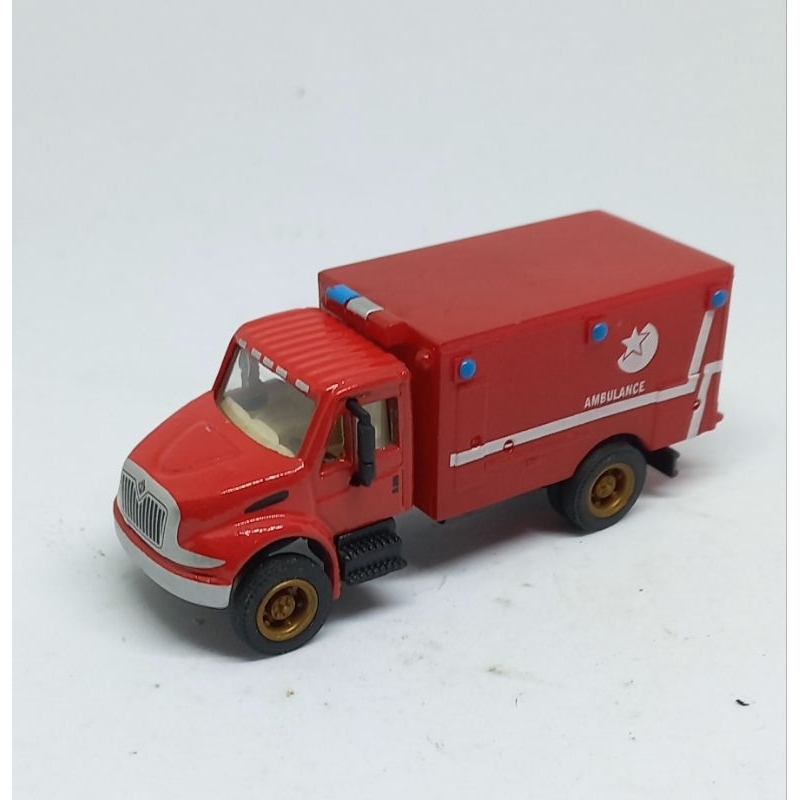 Jual boley international 4300 ems ambulance truck 1/87 loose diecast ...