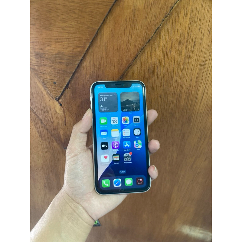Jual iPhone 11 64Gb Ex iBox Garansi On | Shopee Indonesia
