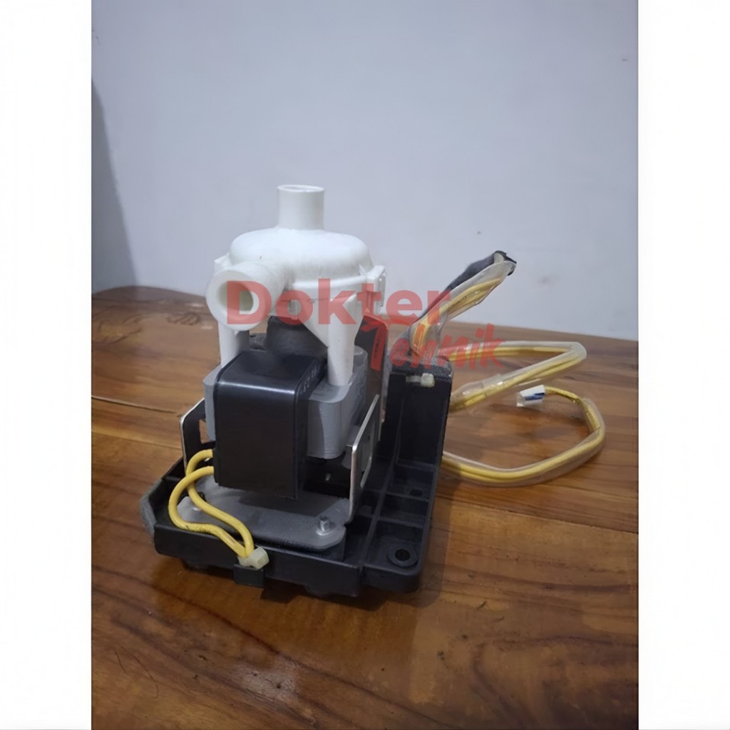 Jual pompa drain AC cassete DAIKIN Original Copotan | Shopee Indonesia