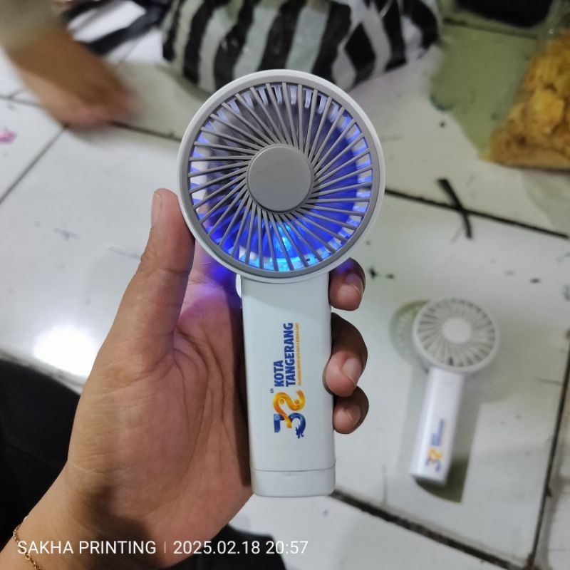 Jual Kipas portabel custom/kipas mini souvenir/ kipas tangan custom ...