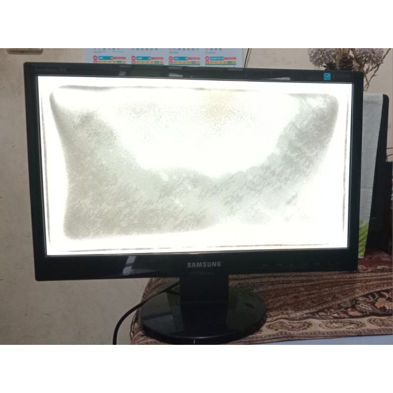 Jual Monitor samsung 19 inch second ( rusak LCD, mesin normal ...