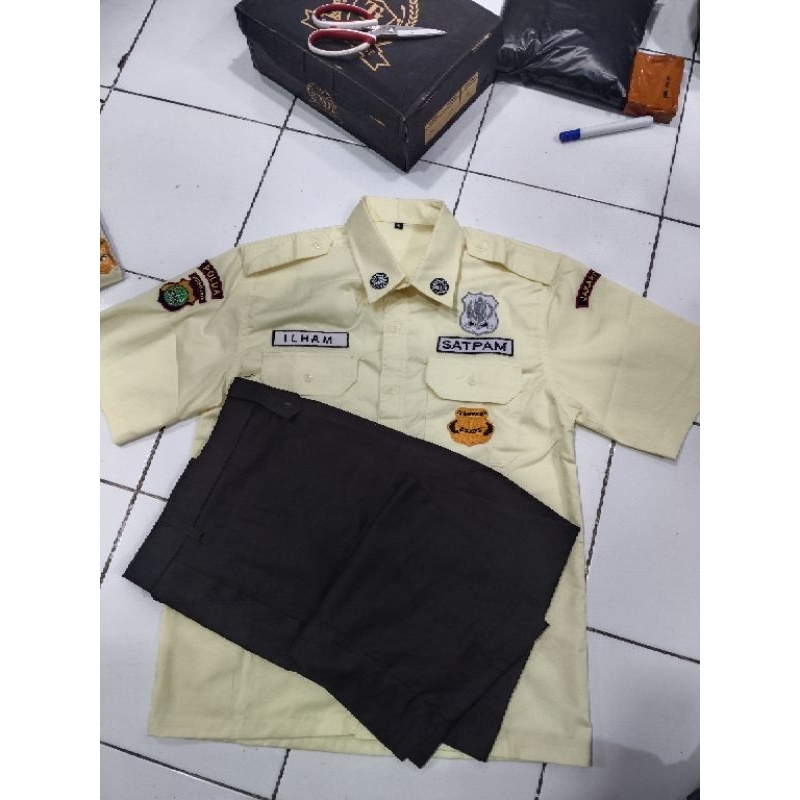 Jual baju pdh satpam terbaru/baju pdh satpam krem/baju pdh satpam drill | Shopee Indonesia