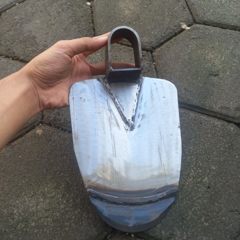 Jual CANGKUL PUTIH CANGKUL SAWAH ASLI BAJA PUTIH MODEL TEREK / UKURAN ...