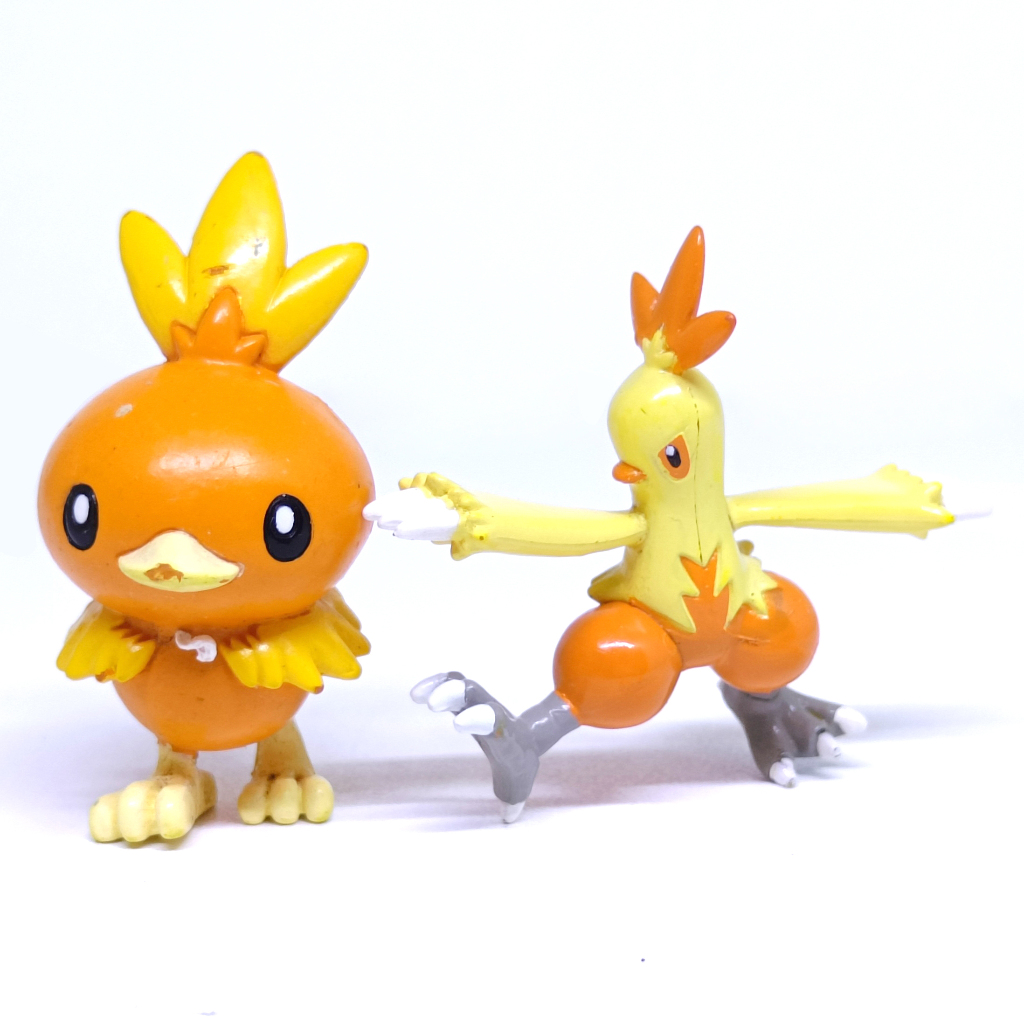 Jual Pokemon TOMY Moncolle Figure Set - Torchic & Combusken "Glossy ...