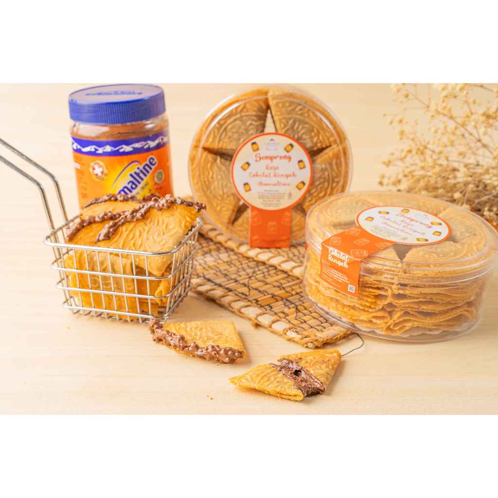 Jual Cemilan Biskuit Snack Kue Kering Semprong isi Selai Ovomaltine ...