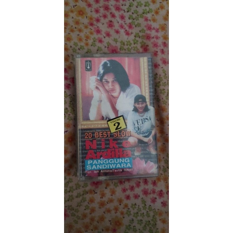 Jual KASET NIKE ARDILLA PANGGUNG SANDIWARA best album | Shopee Indonesia
