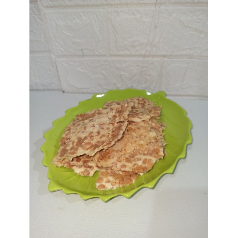 Jual tempe keripik khas magetan, kripik tempe godong / tempe bungkus ...