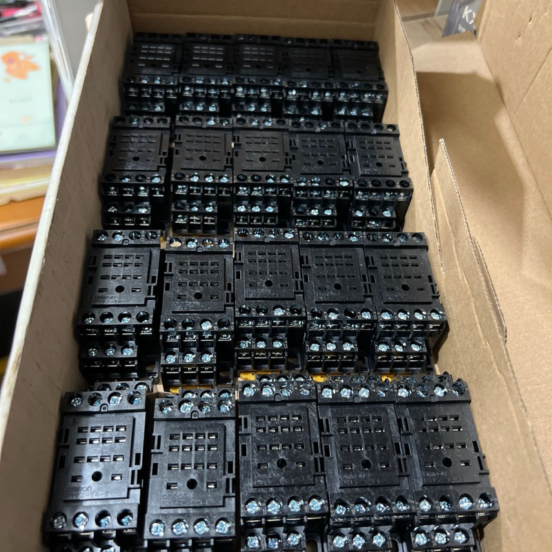 Jual Socket Relay Omron PYFZ-14-E Original | Shopee Indonesia