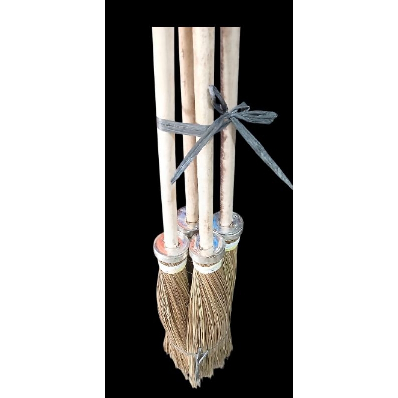 Jual Sapu Lidi Besar gagang kayu /pc | Shopee Indonesia