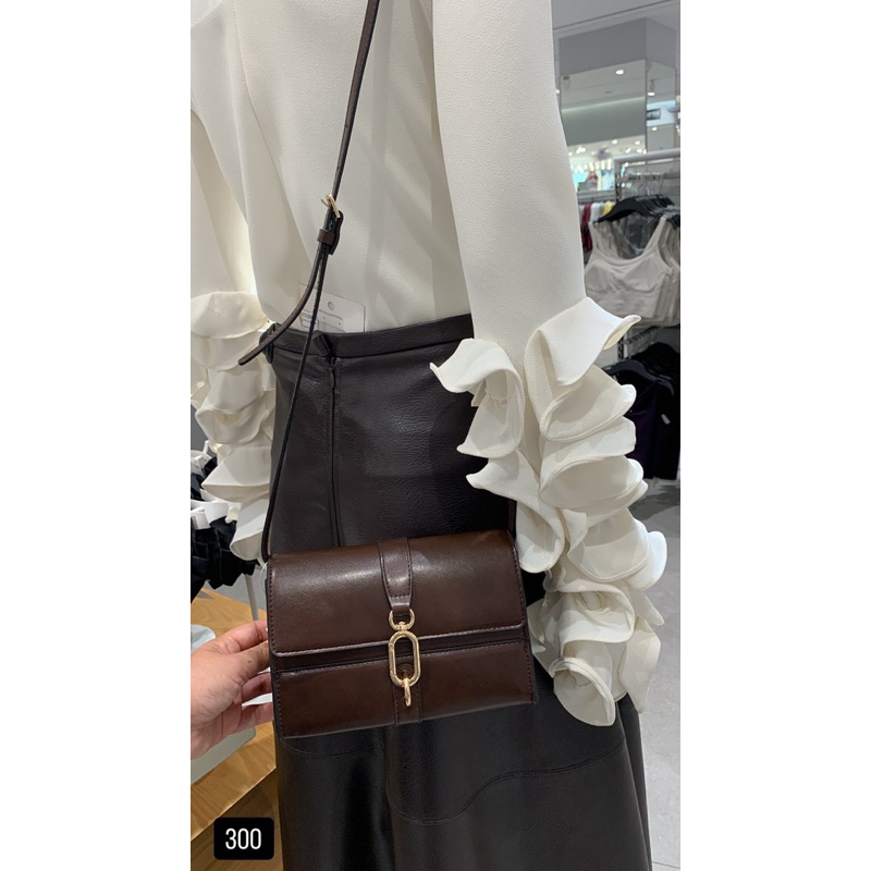Jual tas HnM tas sling bag HnM original | Shopee Indonesia