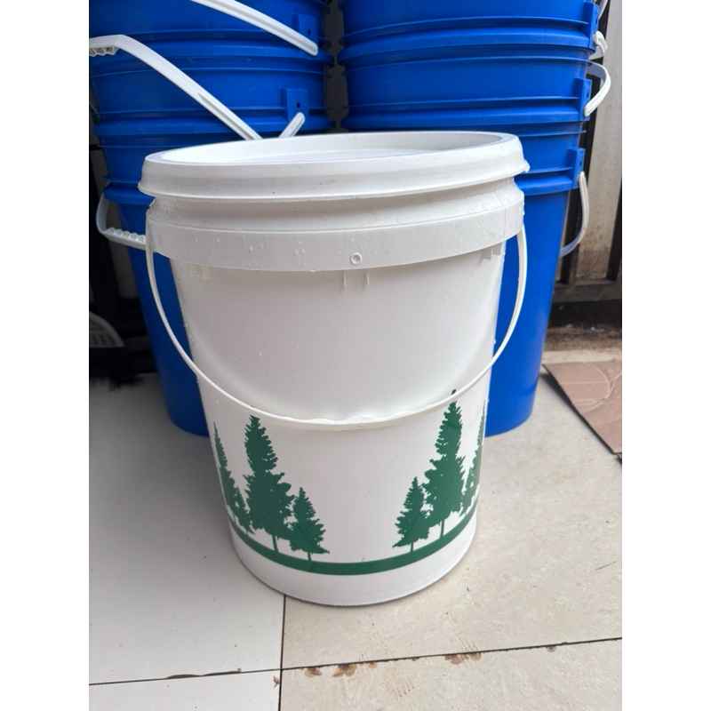 Jual ember cat bekas 25kg dan tutup | Shopee Indonesia