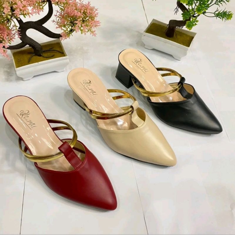 Jual DWShoes7 - Sandal Wanita Heels Hak Tahu Terbaru 2025 Sendal Wisuda ...