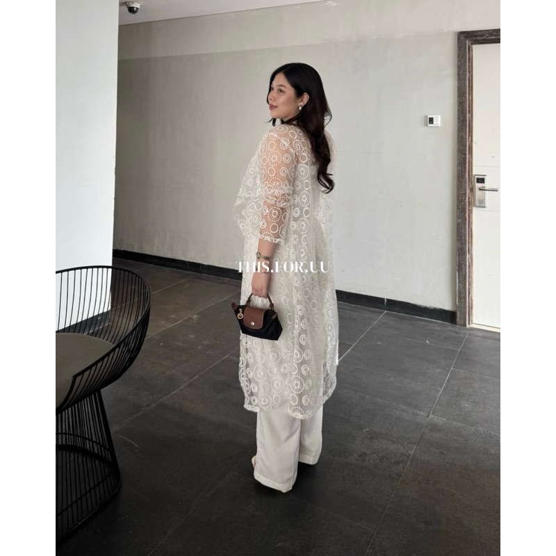 Jual Alura Outer by This.For.Uu | Outer Organza | Organza Bordir | Baju ...